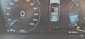 Grey Volvo V60 2018 in Klaipeda, with an engine capacity of 1.97 L and mileage of 96 thousand km for 18800 €, photo 13 on AUTOMOTO.COM.LV