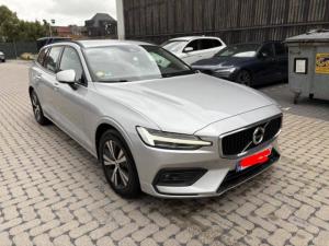 Grey Volvo V60 2018 in Riga, with an engine capacity of 2.00 L and mileage of 198 thousand km for 12995 €, photo  on AUTOMOTO.COM.LV