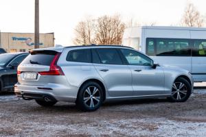Pelēks Volvo V60 2018 Rīga, ar dzinēja tilpumu 2.00 L un nobraukumu 198 tūkst. km par 12995 €, foto 5 vietnē AUTOMOTO.COM.LV