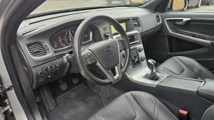 Grey Volvo V60 2018 in Riga, with an engine capacity of 2.00 L and mileage of 230 thousand km for 10550 €, photo 12 on AUTOMOTO.COM.LV