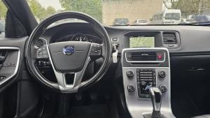 Grey Volvo V60 2018 in Riga, with an engine capacity of 2.00 L and mileage of 230 thousand km for 10550 €, photo 15 on AUTOMOTO.COM.LV