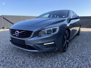 Grey Volvo V60 2018 in Alytus, with an engine capacity of 1.97 L and mileage of 240 thousand km for 8950 €, photo 4 on AUTOMOTO.COM.LV
