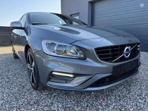Grey Volvo V60 2018 in Alytus, with an engine capacity of 1.97 L and mileage of 240 thousand km for 8950 €, photo 11 on AUTOMOTO.COM.LV