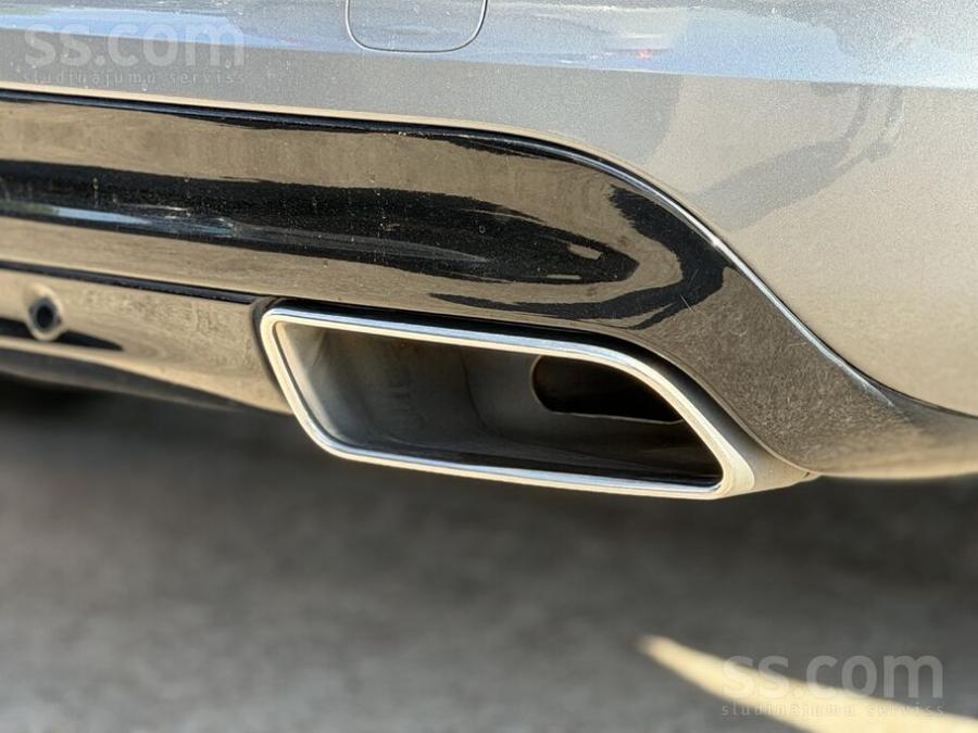 Pelēks Volvo V60 2018 Rīga, ar dzinēja tilpumu 2.00 L un nobraukumu 241 tūkst. km par 9850 €, foto 18 vietnē AUTOMOTO.COM.LV