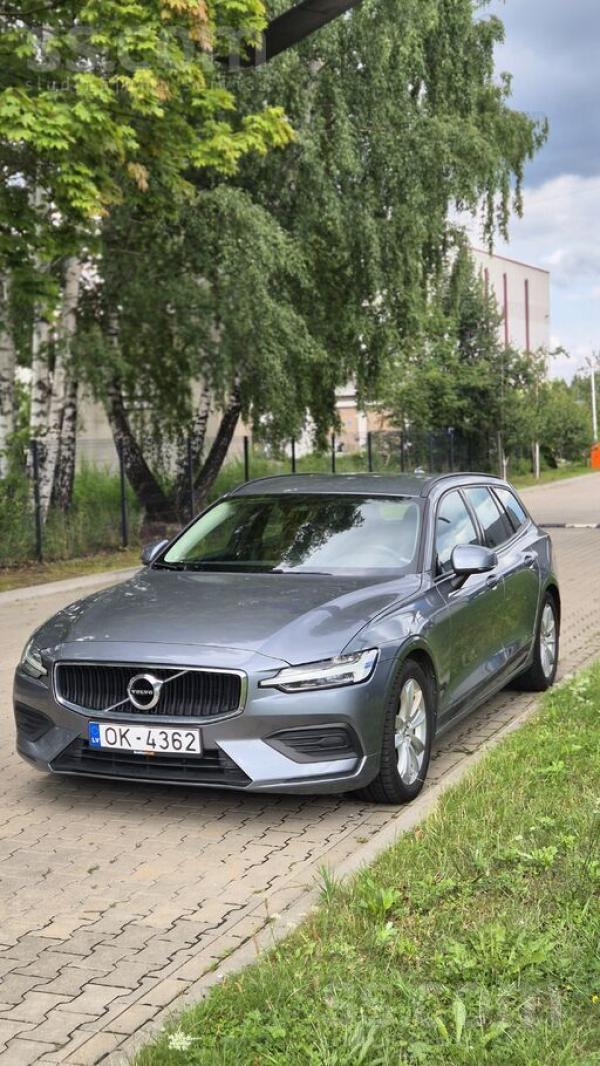 Pelēks Volvo V60 2018 Rīga, ar dzinēja tilpumu 2.00 L un nobraukumu 218 tūkst. km par 11200 €, foto 4 vietnē AUTOMOTO.COM.LV