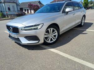 Pelēks Volvo V60 2018 Kauņa, ar dzinēja tilpumu 1.97 L un nobraukumu 210 tūkst. km par 12550 €, foto  vietnē AUTOMOTO.COM.LV