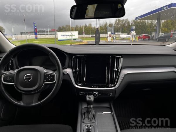 Volvo V60 2018 Rīga vietnē Pelēks Volvo V60 2018 Rīga, ar dzinēja tilpumu 2.00 L un nobraukumu 219 tūkst. km par 11500 €, foto 4 vietnē AUTOMOTO.COM.LV