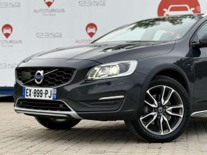 Pelēks Volvo V60 2018 Tauragė, ar dzinēja tilpumu 1.97 L un nobraukumu 222 tūkst. km par 9800 €, foto 4 vietnē AUTOMOTO.COM.LV