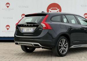 Pelēks Volvo V60 2018 Tauragė, ar dzinēja tilpumu 1.97 L un nobraukumu 222 tūkst. km par 9800 €, foto 31 vietnē AUTOMOTO.COM.LV