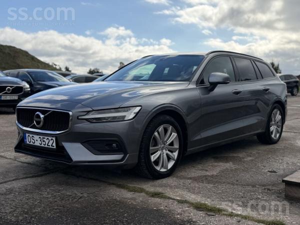 Grey Volvo V60 2018 in Riga, with an engine capacity of 2.00 L and mileage of 117 thousand km for 15900 €, photo 4 on AUTOMOTO.COM.LV