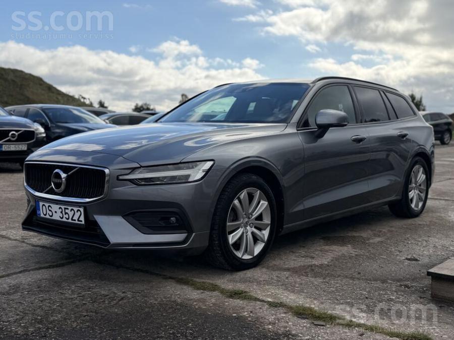 Pelēks Volvo V60 2018 Rīga, ar dzinēja tilpumu 2.00 L un nobraukumu 117 tūkst. km par 15900 €, foto 4 vietnē AUTOMOTO.COM.LV