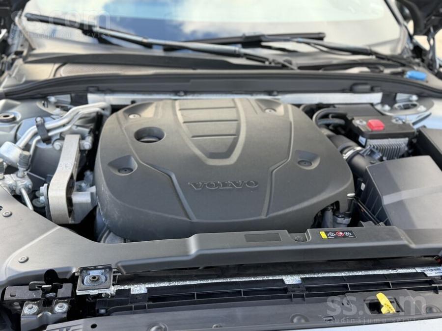 Pelēks Volvo V60 2018 Rīga, ar dzinēja tilpumu 2.00 L un nobraukumu 117 tūkst. km par 15900 €, foto 30 vietnē AUTOMOTO.COM.LV