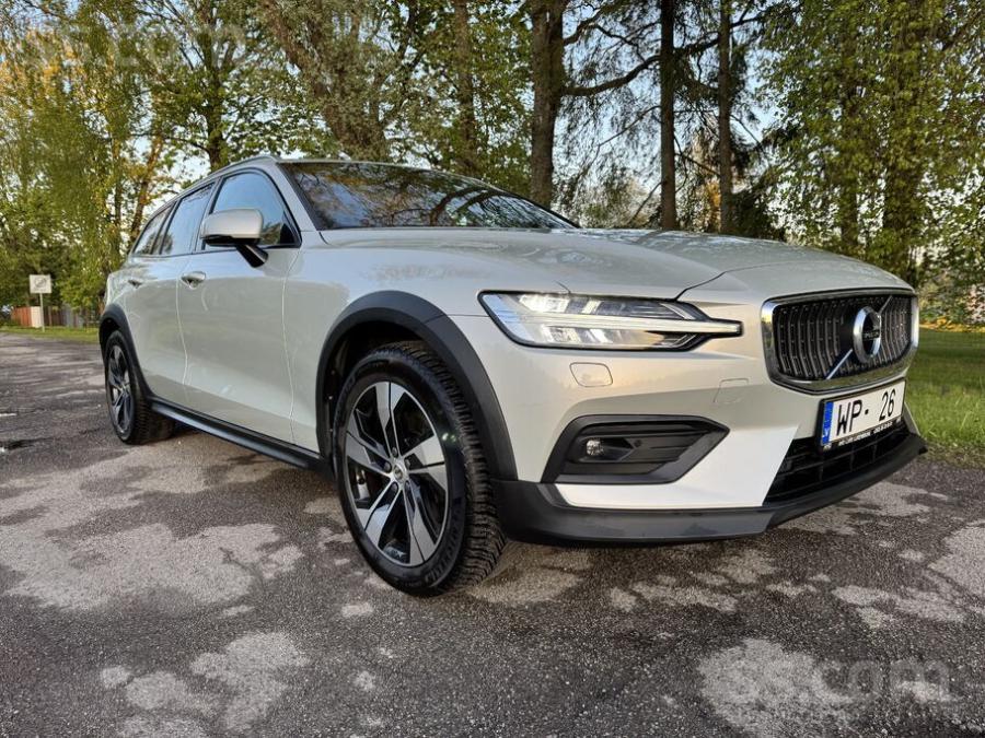 Pelēks Volvo V60 2019 Jelgava, ar dzinēja tilpumu 2.00 L un nobraukumu 279 tūkst. km par 12800 €, foto 8 vietnē AUTOMOTO.COM.LV