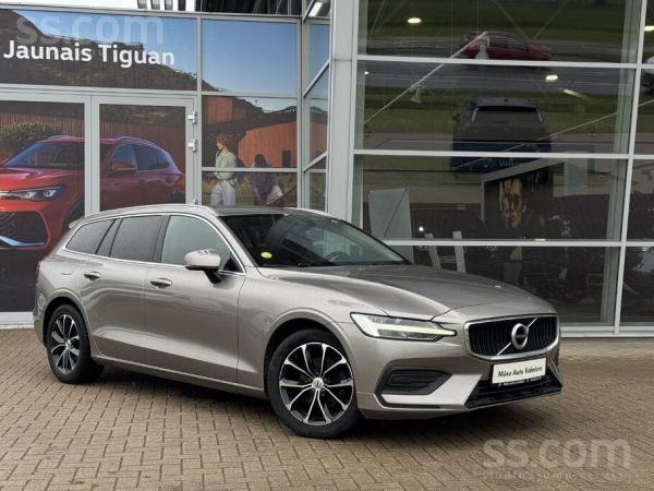 Pelēks Volvo V60 2019 Valmiera, ar dzinēja tilpumu 2.00 L un nobraukumu 178 tūkst. km par 8900 €, foto 1 vietnē AUTOMOTO.COM.LV