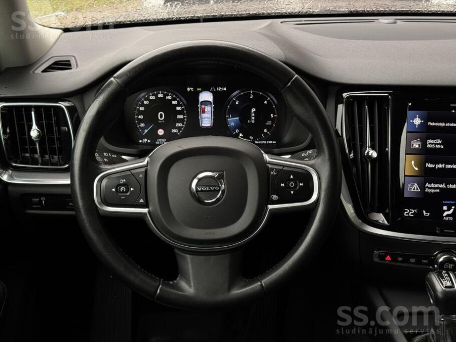 Pelēks Volvo V60 2019 Valmiera, ar dzinēja tilpumu 2.00 L un nobraukumu 178 tūkst. km par 8900 €, foto 9 vietnē AUTOMOTO.COM.LV