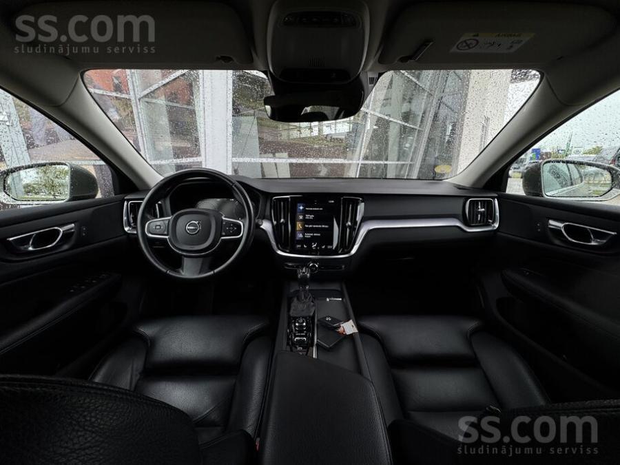 Pelēks Volvo V60 2019 Valmiera, ar dzinēja tilpumu 2.00 L un nobraukumu 178 tūkst. km par 8900 €, foto 13 vietnē AUTOMOTO.COM.LV