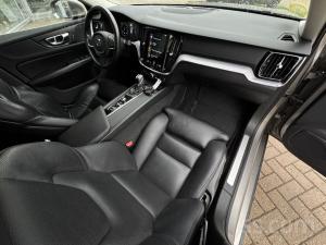 Pelēks Volvo V60 2019 Valmiera, ar dzinēja tilpumu 2.00 L un nobraukumu 178 tūkst. km par 8900 €, foto 18 vietnē AUTOMOTO.COM.LV