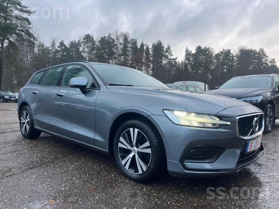 Grey Volvo V60 2019 in Riga, with an engine capacity of 2.00 L and mileage of 0 thousand km for 12800 €, photo 1 on AUTOMOTO.COM.LV