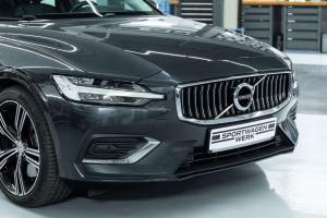 Grey Volvo V60 2019 in Kaunas, with an engine capacity of 2.00 L and mileage of 68 thousand km for 27437 €, photo 9 on AUTOMOTO.COM.LV
