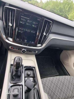 Pelēks Volvo V60 2019 Elektrėnai, ar dzinēja tilpumu 2.00 L un nobraukumu 290 tūkst. km par 11000 €, foto 11 vietnē AUTOMOTO.COM.LV