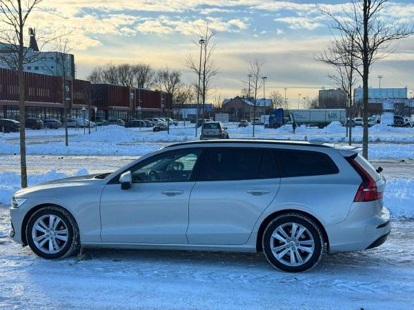Pelēks Volvo V60 2019 Klaipėda, ar dzinēja tilpumu 1.97 L un nobraukumu 251 tūkst. km par 13950 €, foto 7 vietnē AUTOMOTO.COM.LV