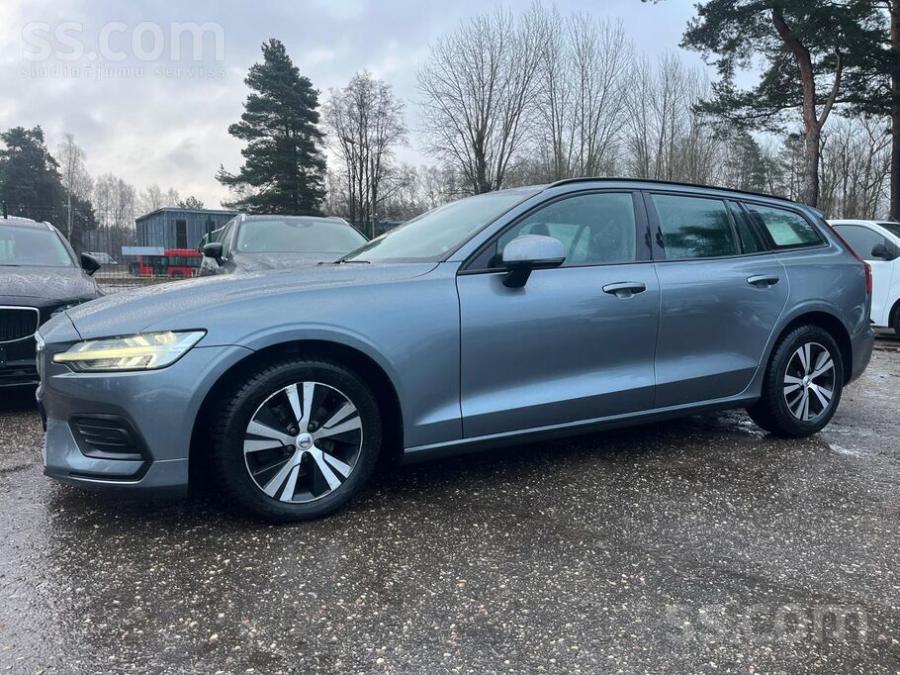 Grey Volvo V60 2019 in Riga, with an engine capacity of 2.00 L and mileage of 0 thousand km for 12950 €, photo 1 on AUTOMOTO.COM.LV