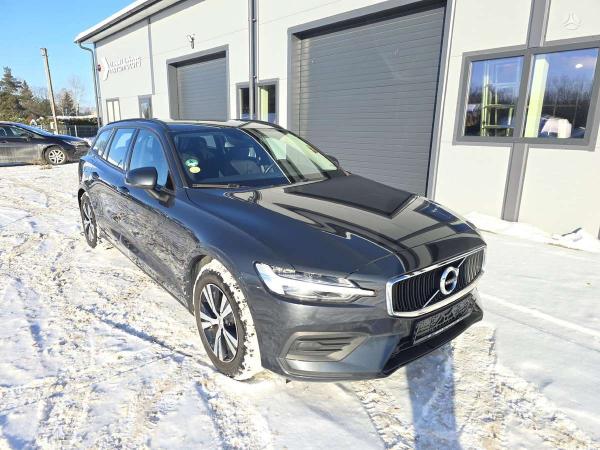 Pelēks Volvo V60 2019 Utena, ar dzinēja tilpumu 2.00 L un nobraukumu 214 tūkst. km par 9999 €, foto 8 vietnē AUTOMOTO.COM.LV