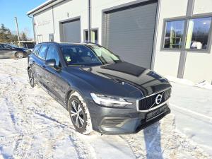 Grey Volvo V60 2019 in Utena, with an engine capacity of 2.00 L and mileage of 214 thousand km for 9999 €, photo 8 on AUTOMOTO.COM.LV