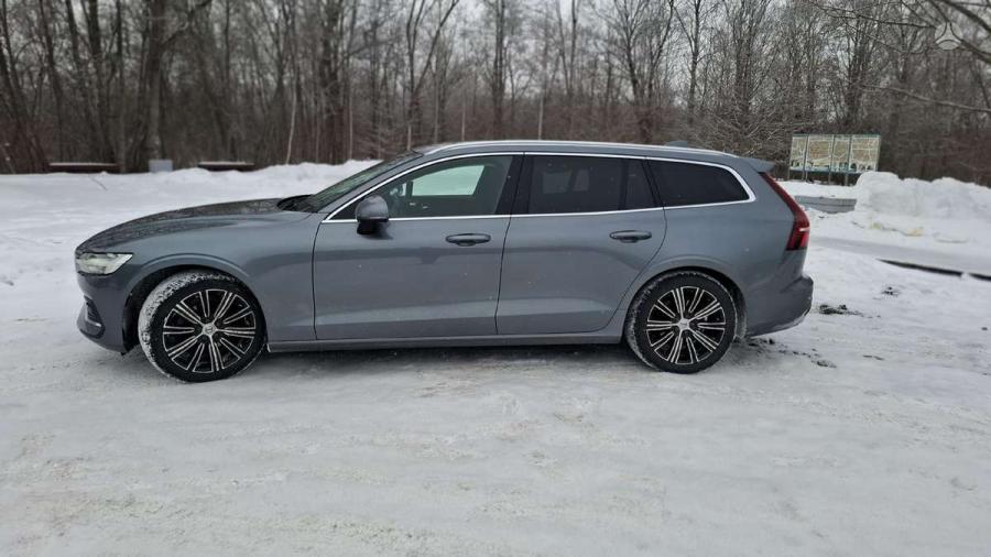 Pelēks Volvo V60 2019 Tauragė, ar dzinēja tilpumu 1.98 L un nobraukumu 287 tūkst. km par 13800 €, foto 4 vietnē AUTOMOTO.COM.LV