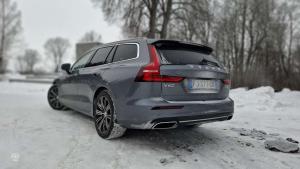 Pelēks Volvo V60 2019 Tauragė, ar dzinēja tilpumu 1.98 L un nobraukumu 287 tūkst. km par 13800 €, foto 6 vietnē AUTOMOTO.COM.LV