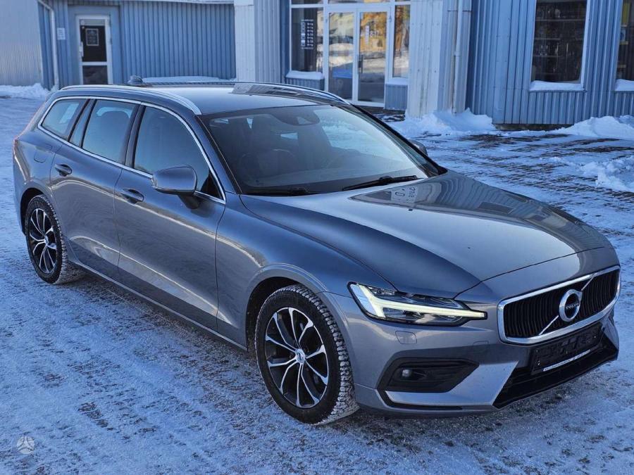 Pelēks Volvo V60 2019 Rokiškis, ar dzinēja tilpumu 1.98 L un nobraukumu 304 tūkst. km par 11350 €, foto 3 vietnē AUTOMOTO.COM.LV