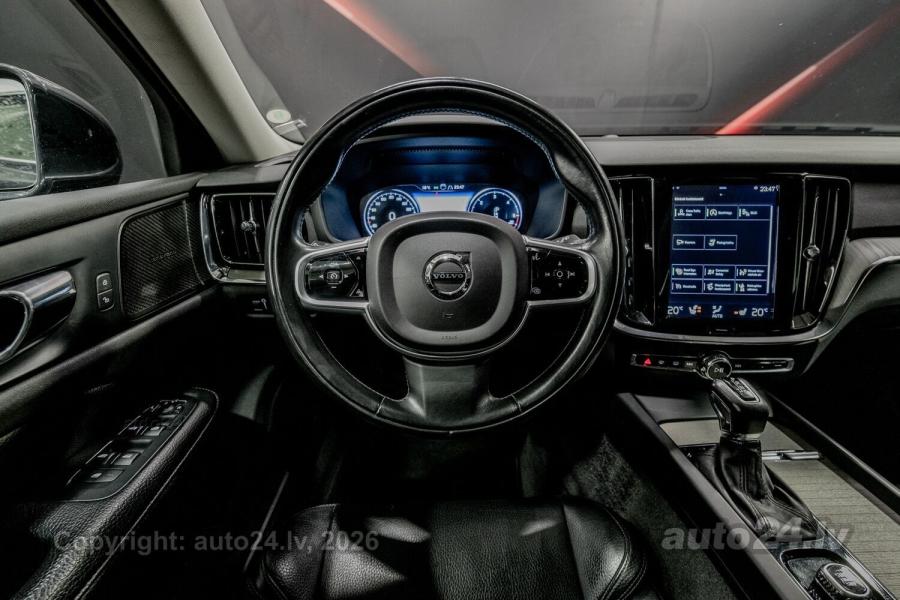 Grey Volvo V60 2019 in Parnu, with an engine capacity of 2.00 L and mileage of 198 thousand km for 17900 €, photo 20 on AUTOMOTO.COM.LV