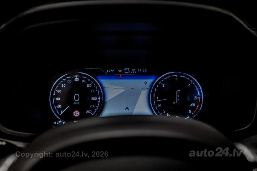 Grey Volvo V60 2019 in Parnu, with an engine capacity of 2.00 L and mileage of 198 thousand km for 17900 €, photo 26 on AUTOMOTO.COM.LV