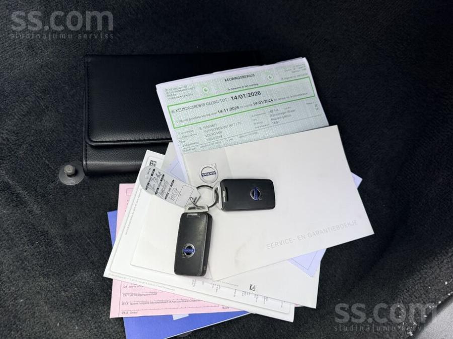 Серый Вольво B60 2019 в Рига, объемом двигателя 2.00 л и пробегом 198 тыс. км за 10995 €, фото 26 на AUTOMOTO.COM.LV