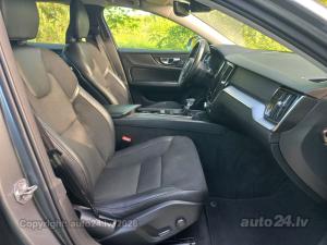 Pelēks Volvo V60 2019 Tartu, ar dzinēja tilpumu 2.00 L un nobraukumu 200 tūkst. km par 14990 €, foto 19 vietnē AUTOMOTO.COM.LV