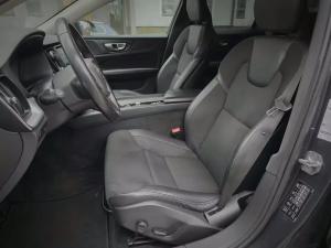 Grey Volvo V60 2019 in Riga, with an engine capacity of 2.00 L and mileage of 293 thousand km for 12495 €, photo 14 on AUTOMOTO.COM.LV