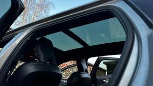 Grey Volvo V60 2019 in Riga, with an engine capacity of 2.00 L and mileage of 201 thousand km for 16500 €, photo 14 on AUTOMOTO.COM.LV