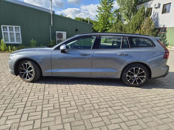 Pelēks Volvo V60 2019 Viļņa, ar dzinēja tilpumu 1.97 L un nobraukumu 161 tūkst. km par 14290 €, foto 8 vietnē AUTOMOTO.COM.LV