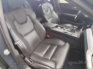 Серый Вольво B60 2019 в Пайде, объемом двигателя 2.00 л и пробегом 208 тыс. км за 14990 €, фото 13 на AUTOMOTO.COM.LV