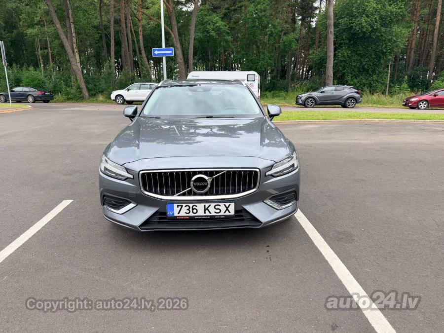 Pelēks Volvo V60 2019 Tallina, ar dzinēja tilpumu 2.00 L un nobraukumu 172 tūkst. km par 17900 €, foto 3 vietnē AUTOMOTO.COM.LV