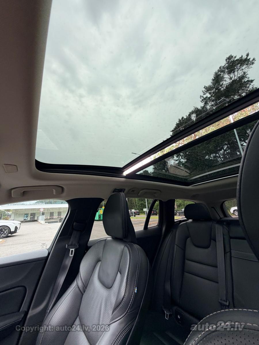 Pelēks Volvo V60 2019 Tallina, ar dzinēja tilpumu 2.00 L un nobraukumu 172 tūkst. km par 17900 €, foto 8 vietnē AUTOMOTO.COM.LV