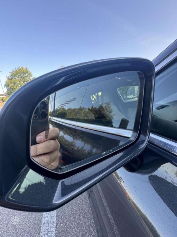 Pelēks Volvo V60 2019 Kauņa, ar dzinēja tilpumu 1.97 L un nobraukumu 275 tūkst. km par 14900 €, foto 10 vietnē AUTOMOTO.COM.LV