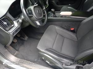 Pelēks Volvo V60 2019 Rīga, ar dzinēja tilpumu 2.00 L un nobraukumu 219 tūkst. km par 13000 €, foto 4 vietnē AUTOMOTO.COM.LV