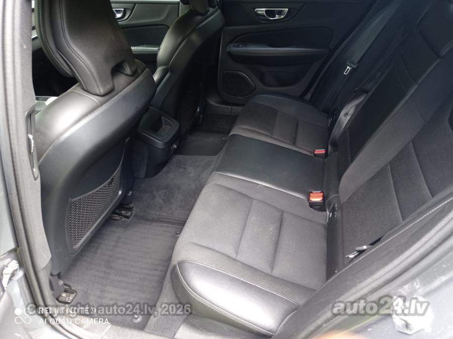 Pelēks Volvo V60 2019 Rīga, ar dzinēja tilpumu 2.00 L un nobraukumu 219 tūkst. km par 13000 €, foto 6 vietnē AUTOMOTO.COM.LV