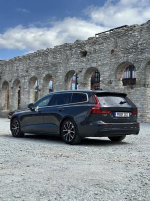 Grey Volvo V60 2019 in Tallinn, with an engine capacity of 2.00 L and mileage of 284 thousand km for 11500 €, photo 5 on AUTOMOTO.COM.LV