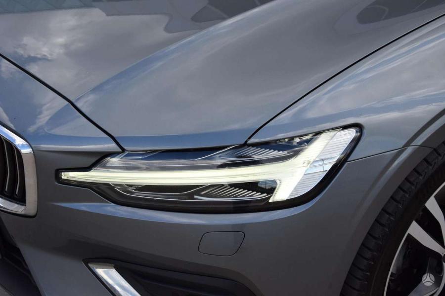 Pelēks Volvo V60 2019 Viļņa, ar dzinēja tilpumu 1.97 L un nobraukumu 240 tūkst. km par 14800 €, foto 17 vietnē AUTOMOTO.COM.LV
