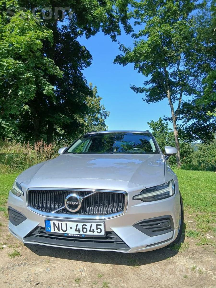 Pelēks Volvo V60 2019 Rīga, ar dzinēja tilpumu 2.00 L un nobraukumu 295 tūkst. km par 14400 €, foto 14 vietnē AUTOMOTO.COM.LV