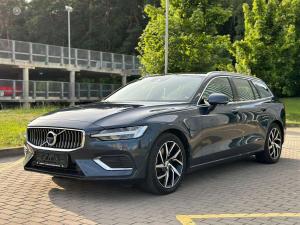 Pelēks Volvo V60 2019 Viļņa, ar dzinēja tilpumu 1.97 L un nobraukumu 101 tūkst. km par 27199 €, foto  vietnē AUTOMOTO.COM.LV