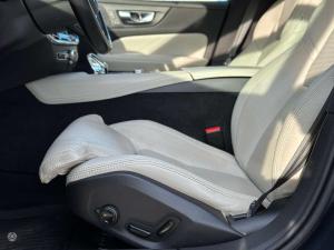Pelēks Volvo V60 2019 Viļņa, ar dzinēja tilpumu 1.97 L un nobraukumu 101 tūkst. km par 27199 €, foto 9 vietnē AUTOMOTO.COM.LV