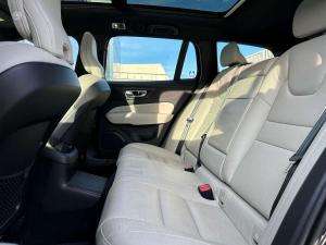Pelēks Volvo V60 2019 Viļņa, ar dzinēja tilpumu 1.97 L un nobraukumu 101 tūkst. km par 27199 €, foto 13 vietnē AUTOMOTO.COM.LV